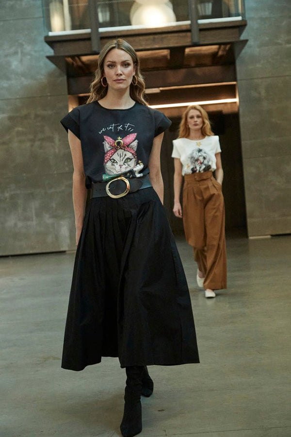 Theodora Cat Black T-Shirt | The Extreme Collection USA